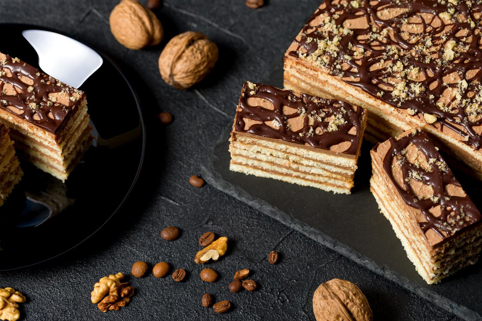 Croatian Mađarica Recipe – Seven-Layer Cake | Tasty Empire